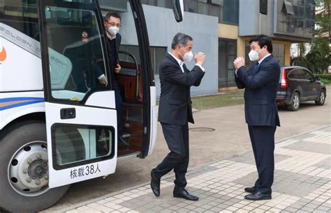 全国政协副主席梁振英率队考察安基产业园及 珠宝国检海南实验室 海口安基实业发展有限公司