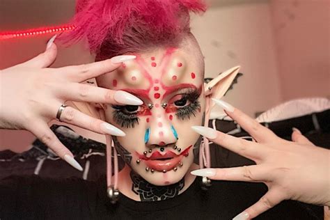 Body Modification Addict Unrecognisable In Old Snaps That Make Them Feel Sick And Ugly Daily