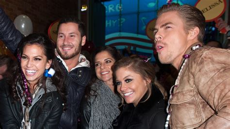 How Ghs Kelly Monaco Sparked Romance Rumors With Dwts Star Val