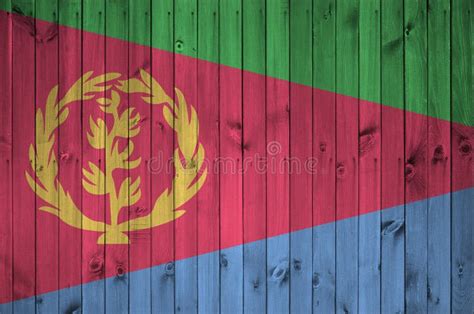 Eritrese Vlag Afgebeeld In Heldere Kleuren Op Oude Houten Wand Gecontextureerde Banner Op Ruwe