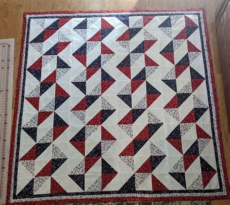 Pin By Susan Hoskinson On Half Square Triangles Half Square Triangle