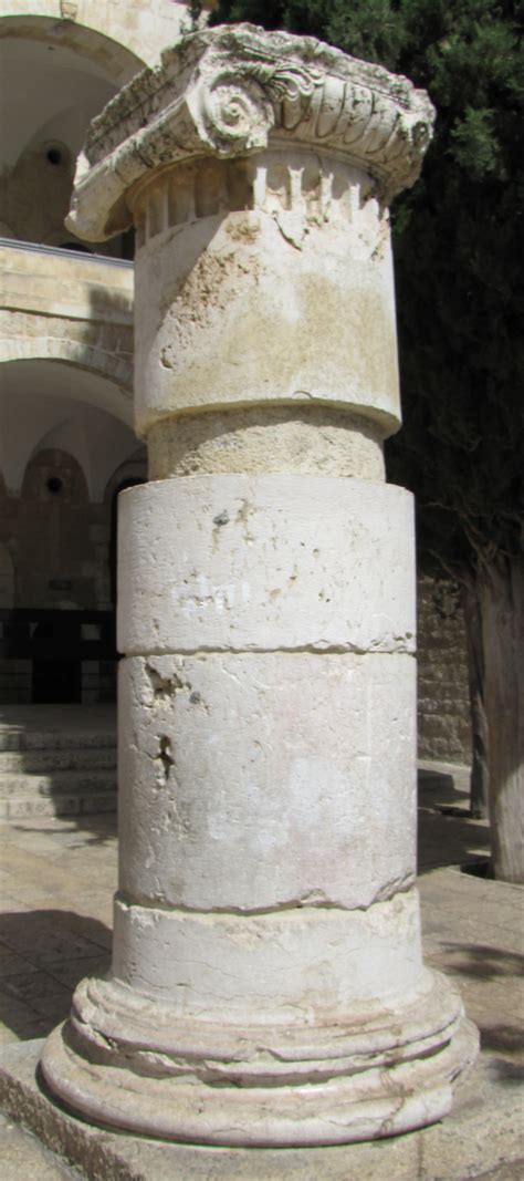 Column Solomons Colonnade Jerusalem 101