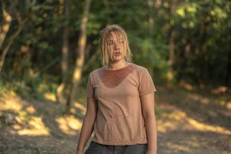 Midsommar Movie Ending Explained What Happens To Dani And Christian