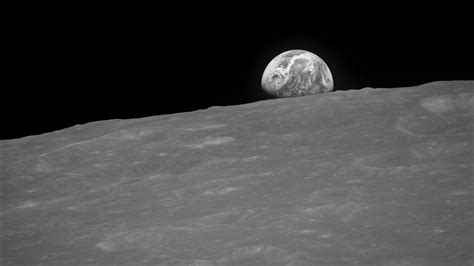 Moon Telescope Sparks Lunar Distance Relationship