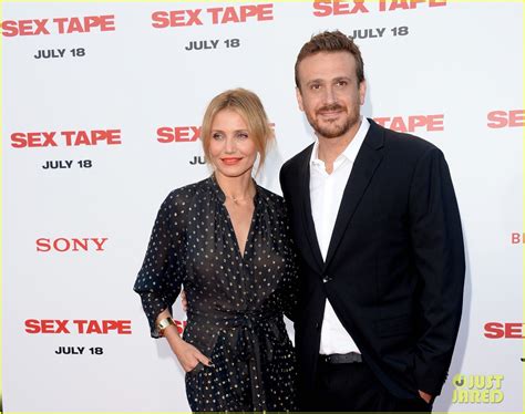 Cameron Diaz And Jason Segel Let Hollywood See Their Sex Tape Photo