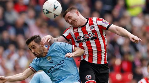Chesterfield Paul Cook Will Pray For John Fleck Respite Given Tom Naylor Switch