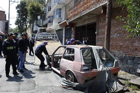 ¿tienes Un Auto Abandonado En Tu Calle Sigue Estos Tres Sencillos