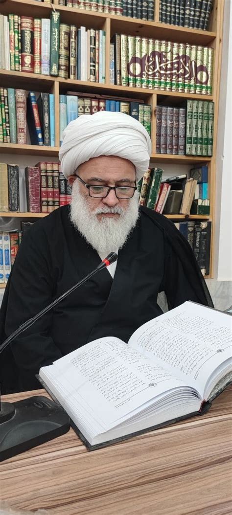Pin Af علي رضا På سماحة آية الله الشيخ خالد الكاظمي دام ظله