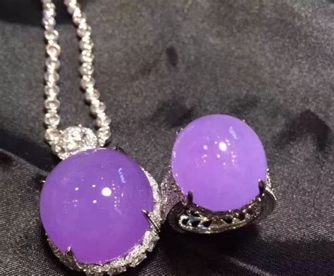 红春紫罗兰翡翠翡翠紫罗兰冰种紫罗兰翡翠大山谷图库