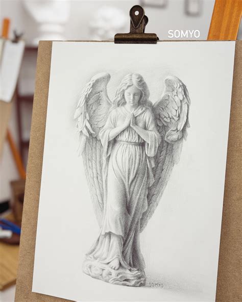 소묘화실 Somyo 톤을 부드럽게 그리는 것이 잘 어울리는 천사 조각상 소묘 🤍 ️연필화 전문 소묘화실 수강생 상시 모집중 ️카톡 채널 아이디 소묘‘ 언제든지