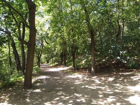 VyhlÍdka Hostibejk Updated March 2025 Hostibejk Kralupy Nad Vltavou Czech Republic Parks