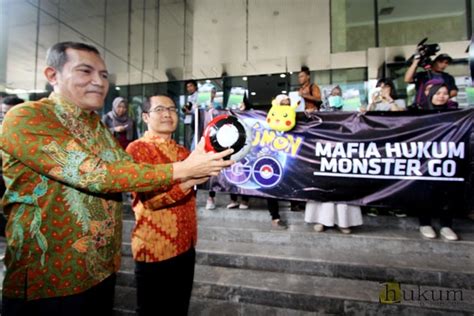 Berburu Mokumon Go Di Gedung Kpk