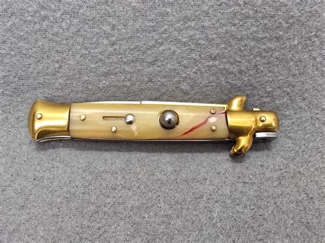 Akc Italy Large Stiletto Golden Switchblade Automatic Knife