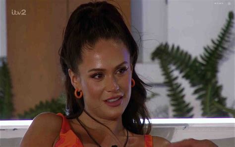 Love Island Fans Slam Olivia Hawkins For ‘copying Show