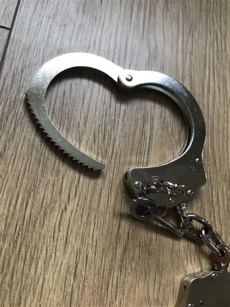 Heavy Duty Metal Handcuffs Bondatrix