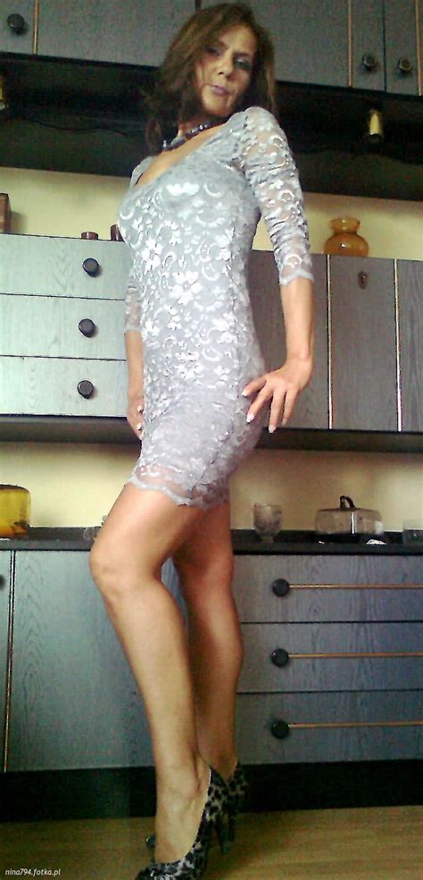 Fashionable Mature Women Exceptional Legsfashionable Boots Flickr