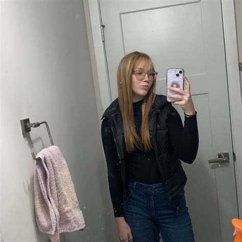 Ava Kellum👩‍🏭🪶 Ava Kellum เรื่องราว Snapchat ตลอดจน Spotlight และเลนส์