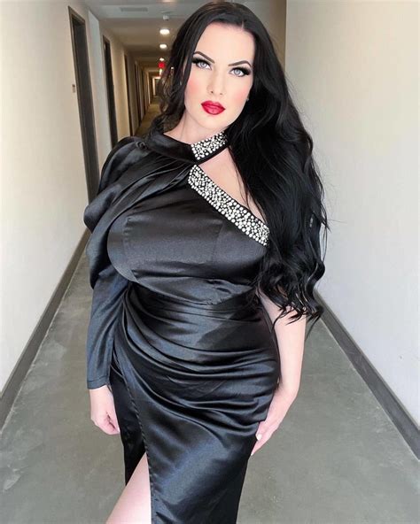 Mes Seins Explosifs Ravenroseofficial 1034