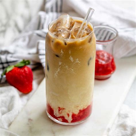 Homemade Iced Strawberry Latte Recipe The Veggie Yaya
