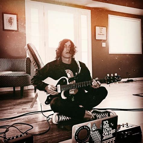 Pin On Kellin Quinn Kellin Quinn Sleeping With Sirens Quinn