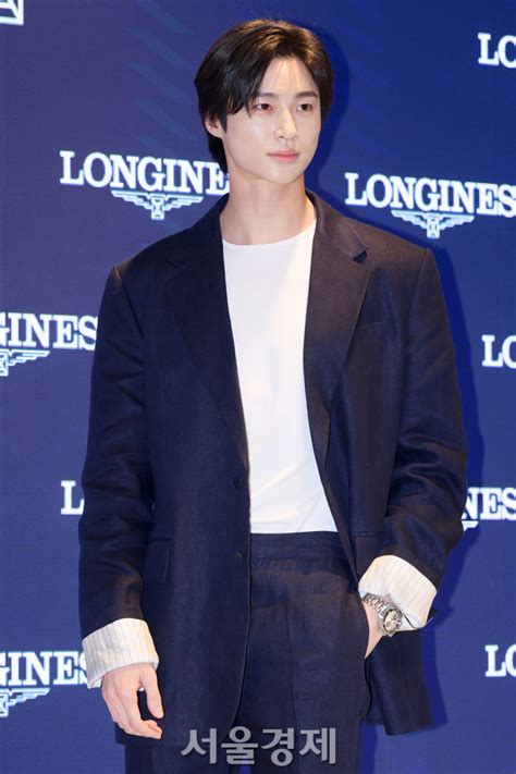 변우석 부드러운 카리스마 Se★포토 서울경제
