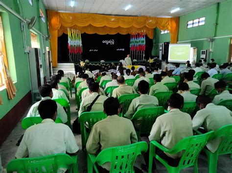 မကွေးတိုင်းဒေသကြီးအစိုးရအဖွဲ့၊ အတွင်းရေးမှူး ဦးသန်းဆွေဝင်းနှင့် အဖွဲ့ဝင