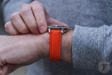 【f】video Artems Loop Less Hydroflex Strap
