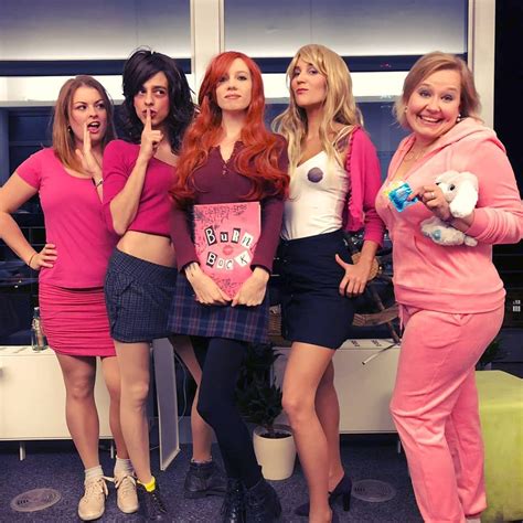 50 Best Friend Group Halloween Costume Ideas For Girlfriends Hello