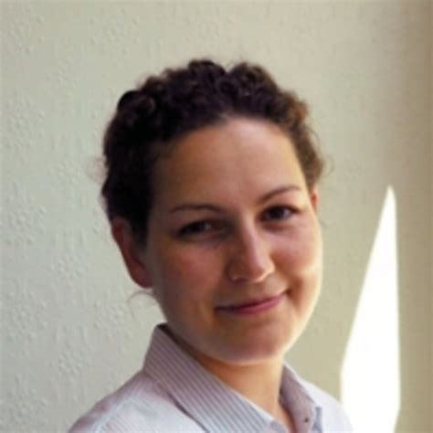 Anna Van T Veer Leiden University Leiden Lei Research Profile