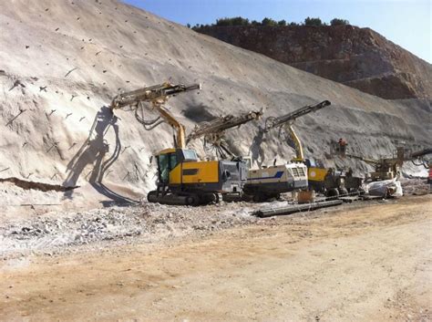 The Basics Of Soil Classification For Geotechnical Engineering Pile Buck Magazine