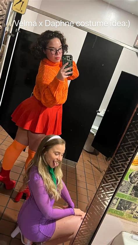 Velma X Daphne Costume Idea Daphne Costume Costumes Velma