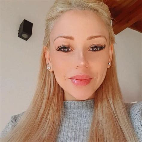 Romina Profe De Inglés 9 H