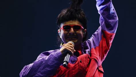 Oliver Tree Dies Singer Producer Killed In Helicopter Crash Fox 29