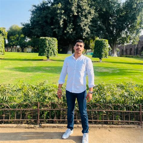 Dushyant Mann Duytmann • Instagram Photos And Videos