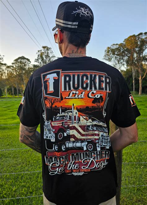Mack Muncher Tee Trucker Lid Co