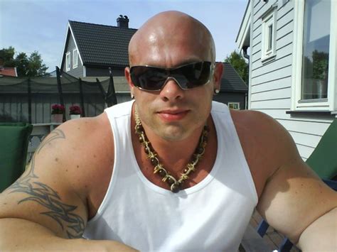 La Perfection Faite Homme Thomas Ann Hege Stellander 02