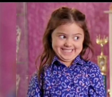 چهره و استایل کیلیا پوزی استیکر مشهور در 16 سالگی