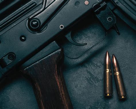 California Penal Code § 30605 Possession Of An Assault Weapon