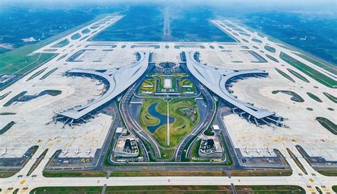 成都国际航空枢纽年旅客吞吐量突破7000万人次 天府 航线 机场集团