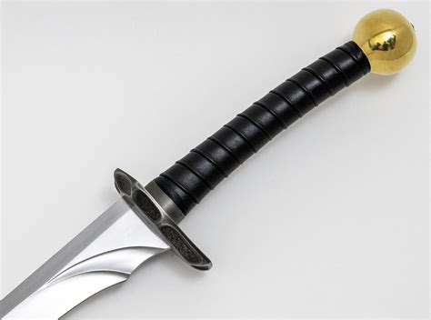 Retro Thieves Scimitar Raven Armoury