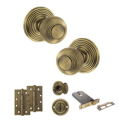 Old English Ripon Door Knob Pack Lock Set Horizontal Bathlock 4