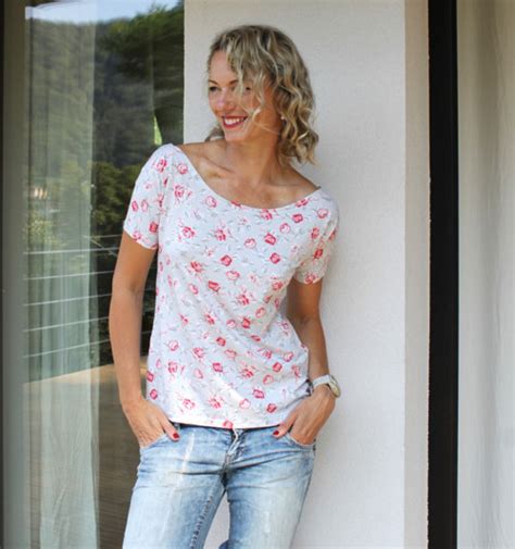 Tričko Krátký Rukáv Dámské šedé Triko Od Oi Io Flercz