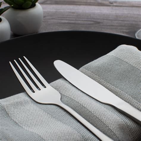 Dymund Faas Commerce