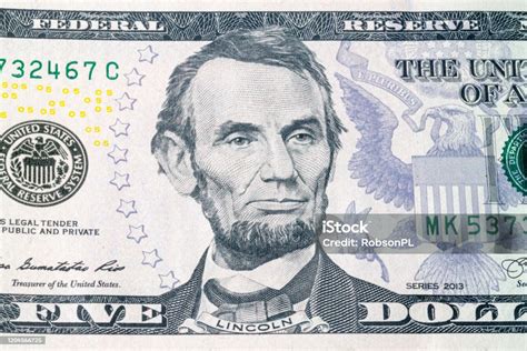 Portrait Of Us President Abraham Lincoln On United States Fivedollar