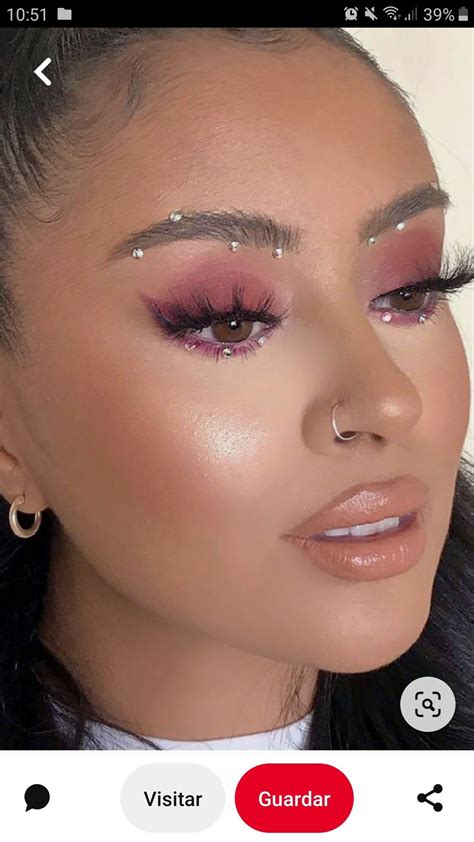 Pin De Cynthia E En Makeup Looks Maquillaje De Ojos Con Brillo