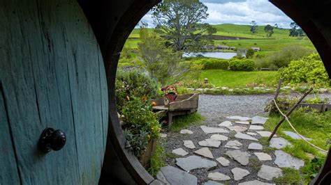 Hobbit Hole Bing Wallpaper Download