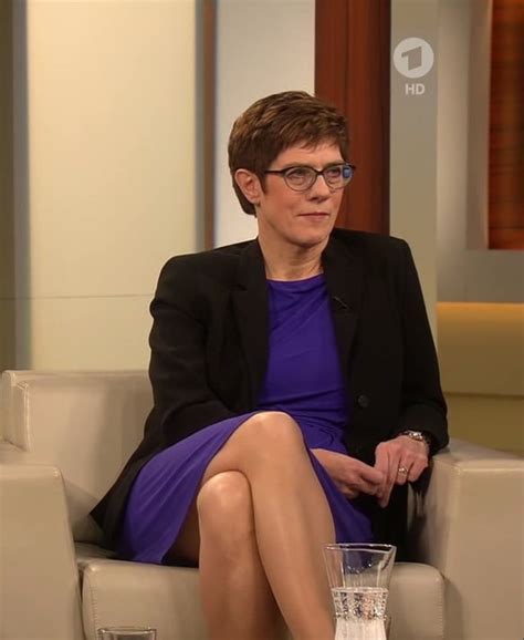 Deutsche Politikerin Annegret Kramp Karrenbauer Porno Bilder Sex Fotos Xxx Bilder 3842657
