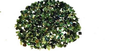 Rough Emerald Gemstone Size 2 Mm At Rs 4500kg In Mumbai Id