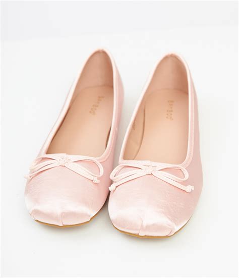 Y2k Light Pink Satin Ballet Flats Unique Vintage