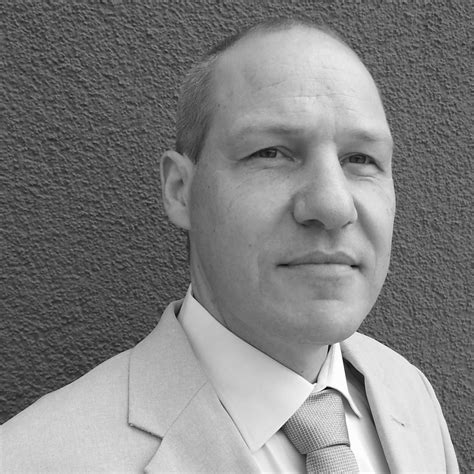 Thomas Schweikert Spezialist Zähltechnik Mittel Und Niederspannung Netze Bw Gmbh Ein